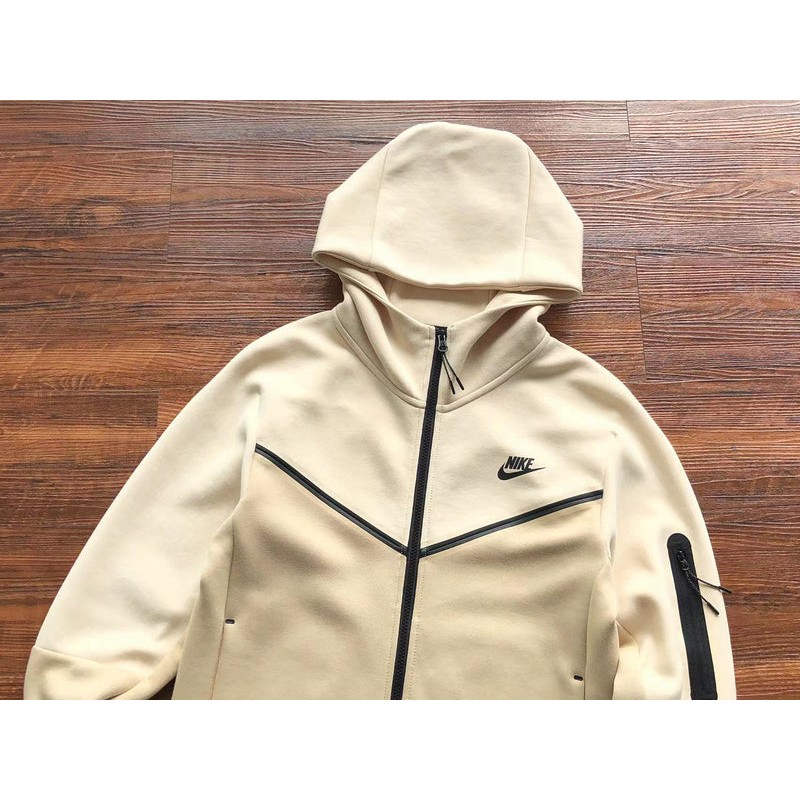 NIKE TECH FLEECE HOODIE x BEACH BROWN